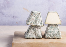Cheeses That Are Green - Cheese.com