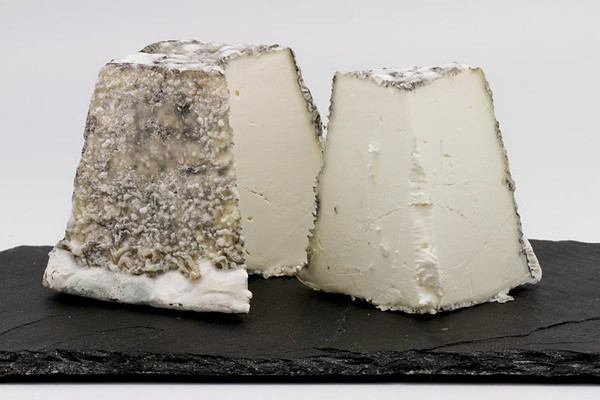 Top 5 French Cheeses to have at a Party