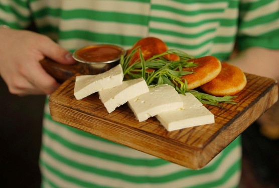 The Creamy World of Soft Cheeses: Types, Uses & Pairings